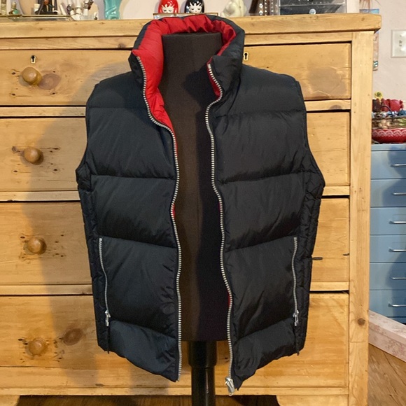 Old Navy | Jackets & Coats | Vintage Old Navy Reversible Down Puffer Vest Black Red Medium ...